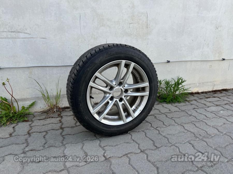 Pelēks BMW 3 Series 2013 Tallina, ar dzinēja tilpumu 2.00 L un nobraukumu 321 tūkst. km par 6800 €, foto 25 vietnē AUTOMOTO.COM.LV