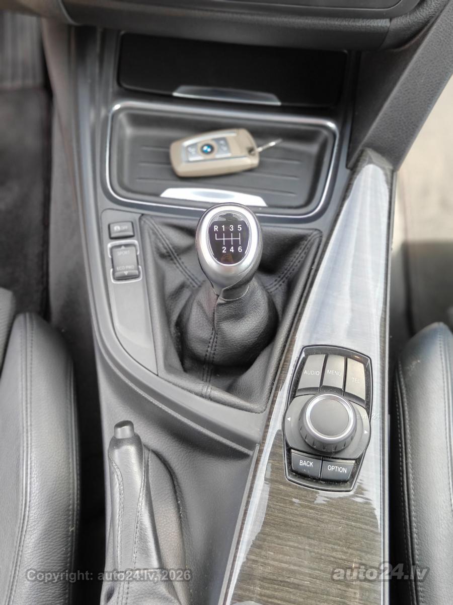 Grey BMW 3 Series 2013 in Tallinn, with an engine capacity of 1.60 L and mileage of 205 thousand km for 9900 €, photo 16 on AUTOMOTO.COM.LV
