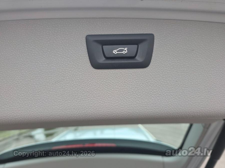 Grey BMW 3 Series 2013 in Paide, with an engine capacity of 2.00 L and mileage of 269 thousand km for 9990 €, photo 11 on AUTOMOTO.COM.LV