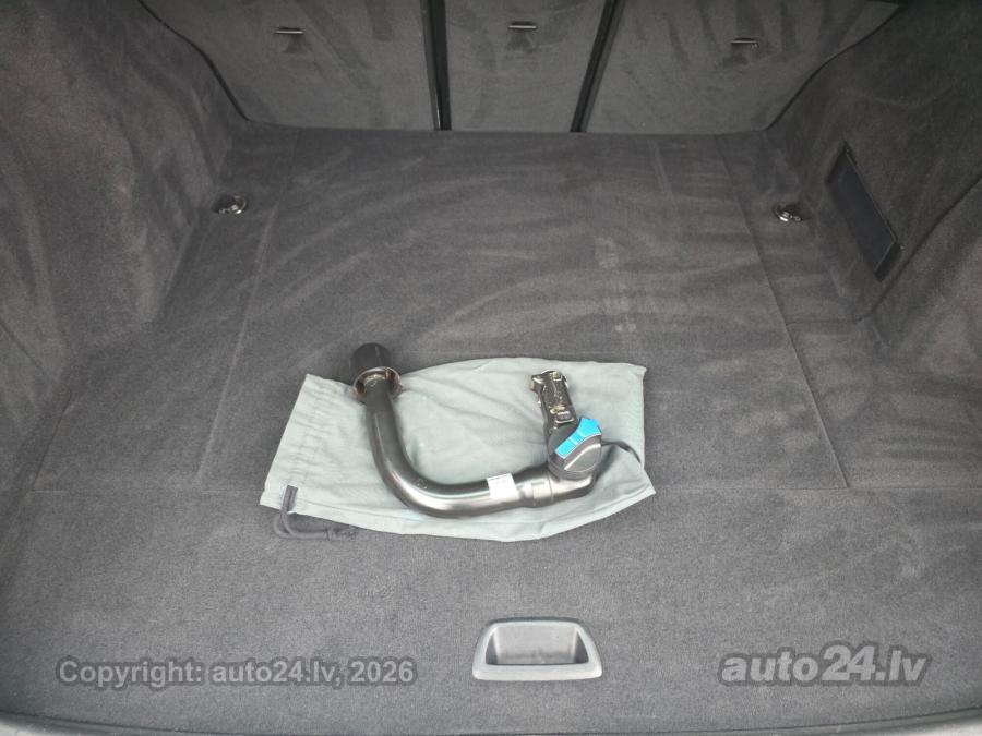 Grey BMW 3 Series 2013 in Paide, with an engine capacity of 2.00 L and mileage of 269 thousand km for 9990 €, photo 19 on AUTOMOTO.COM.LV