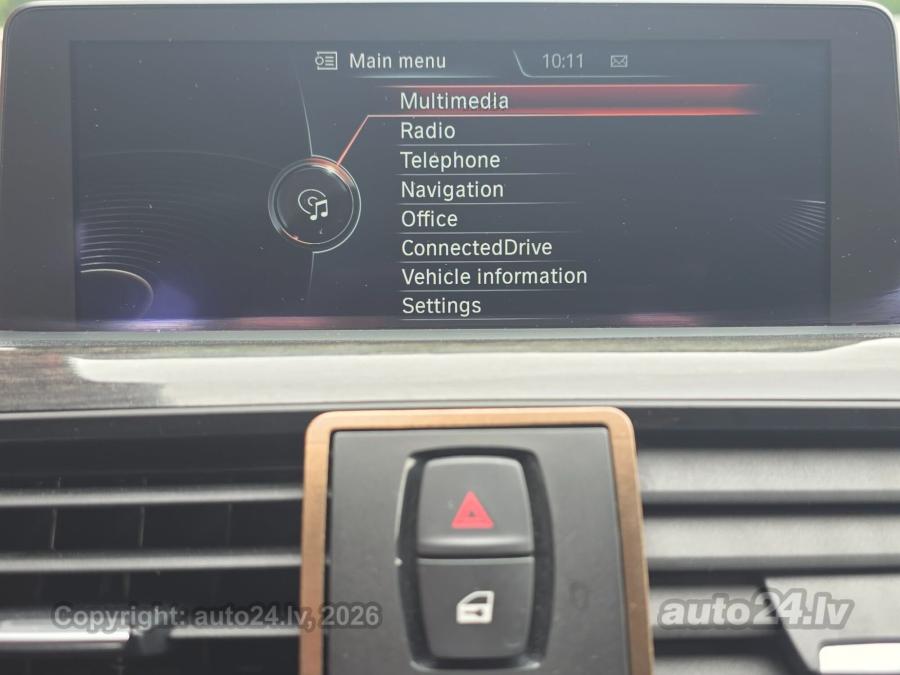 Grey BMW 3 Series 2013 in Paide, with an engine capacity of 2.00 L and mileage of 269 thousand km for 9990 €, photo 22 on AUTOMOTO.COM.LV