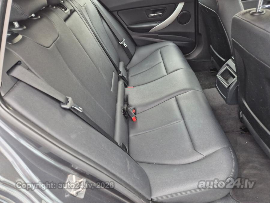 Pelēks BMW 3 Series 2013 Tartu, ar dzinēja tilpumu 2.00 L un nobraukumu 230 tūkst. km par 7790 €, foto 11 vietnē AUTOMOTO.COM.LV
