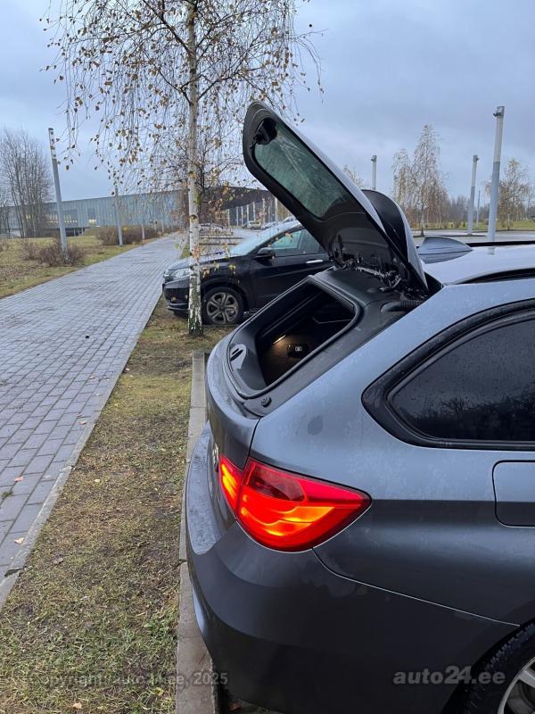 Grey BMW 3 Series 2014 in Tallinn, with an engine capacity of 3.00 L and mileage of 267 thousand km for 13800 €, photo 11 on AUTOMOTO.COM.LV