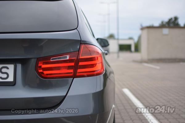 Pelēks BMW 3 Series 2014 Pērnava, ar dzinēja tilpumu 2.00 L un nobraukumu 280 tūkst. km par 8999 €, foto 10 vietnē AUTOMOTO.COM.LV