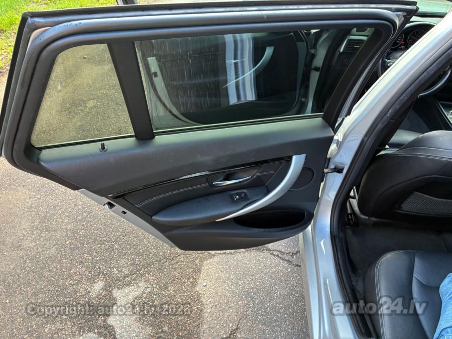 Grey BMW 3 Series 2016 in Tallinn, with an engine capacity of 2.00 L and mileage of 142 thousand km for 19800 €, photo 14 on AUTOMOTO.COM.LV