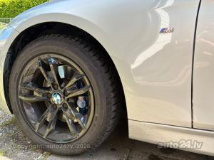 Grey BMW 3 Series 2016 in Tallinn, with an engine capacity of 2.00 L and mileage of 142 thousand km for 19800 €, photo 16 on AUTOMOTO.COM.LV