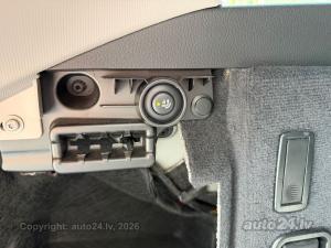 Pelēks BMW 3 Series 2017 Tallina, ar dzinēja tilpumu 1.80 L un nobraukumu 274 tūkst. km par 12000 €, foto 13 vietnē AUTOMOTO.COM.LV