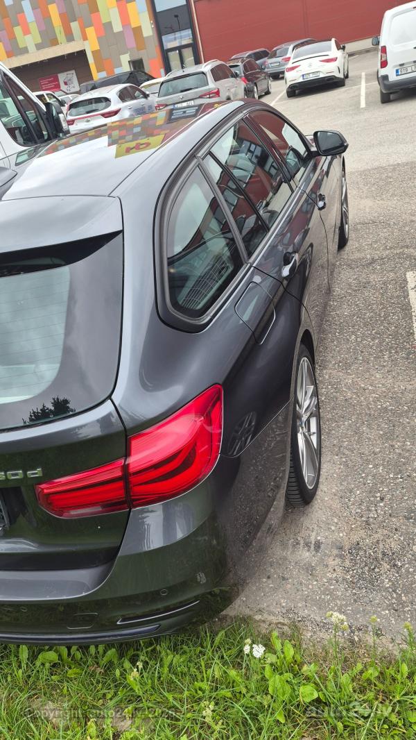 Grey BMW 3 Series 2017 in Tallinn, with an engine capacity of 3.00 L and mileage of 327 thousand km for 11200 €, photo 10 on AUTOMOTO.COM.LV