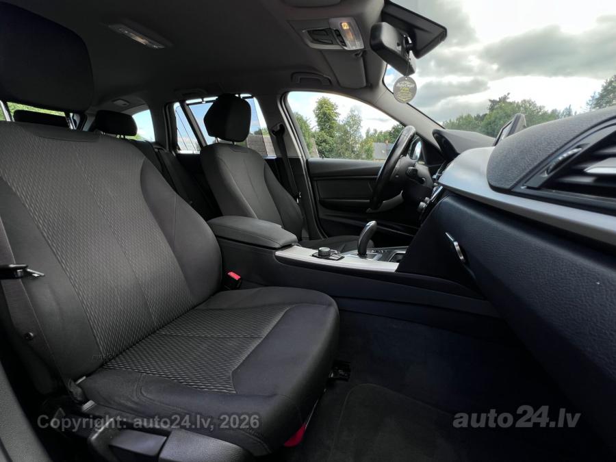 Grey BMW 3 Series 2017 in Tallinn, with an engine capacity of 2.00 L and mileage of 220 thousand km for 10000 €, photo 19 on AUTOMOTO.COM.LV