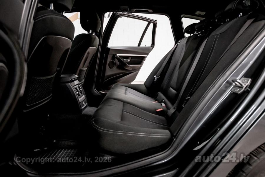 Pelēks BMW 3 Series 2018 Pērnava, ar dzinēja tilpumu 2.00 L un nobraukumu 272 tūkst. km par 12490 €, foto 14 vietnē AUTOMOTO.COM.LV