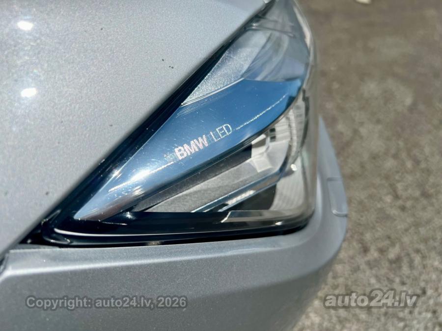 Grey BMW 3 Series 2019 in Tallinn, with an engine capacity of 3.00 L and mileage of 185 thousand km for 14999 €, photo 18 on AUTOMOTO.COM.LV