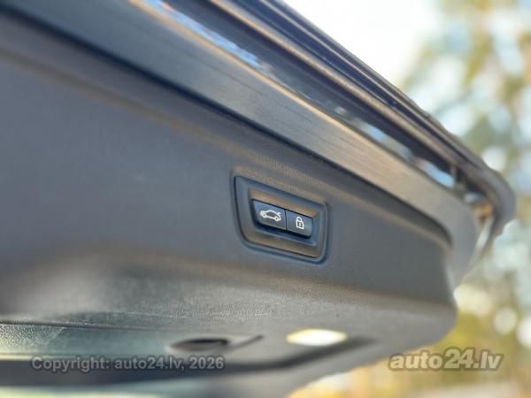 Pelēks BMW 3 Series 2020 Tallina, ar dzinēja tilpumu 2.00 L un nobraukumu 183 tūkst. km par 21300 €, foto 11 vietnē AUTOMOTO.COM.LV
