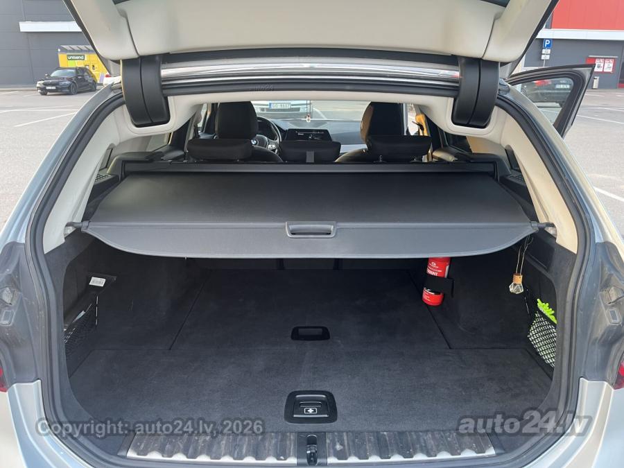 Pelēks BMW 3 Series 2020 Rīga, ar dzinēja tilpumu 2.00 L un nobraukumu 213 tūkst. km par 19200 €, foto 10 vietnē AUTOMOTO.COM.LV
