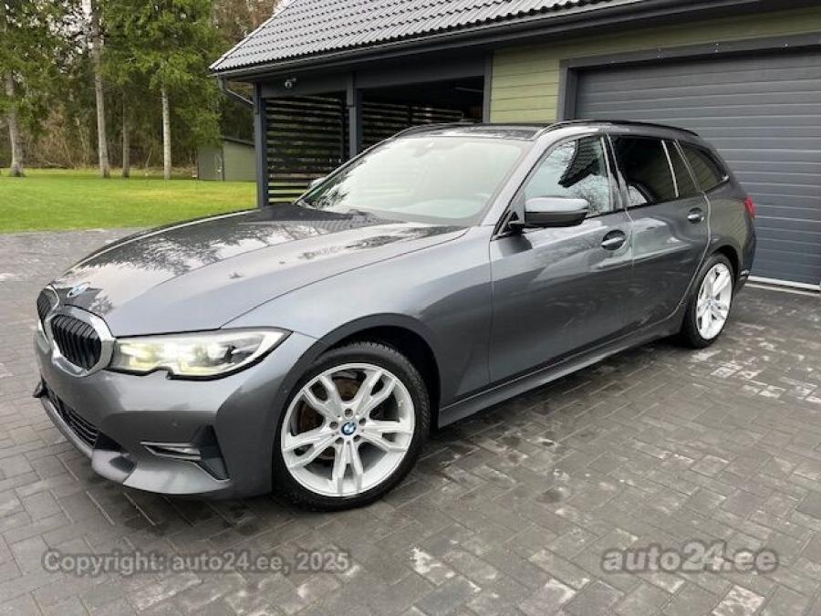Grey BMW 3 Series 2021 in Tallinn, with an engine capacity of 2.00 L and mileage of 231 thousand km for 19300 €, photo 19 on AUTOMOTO.COM.LV
