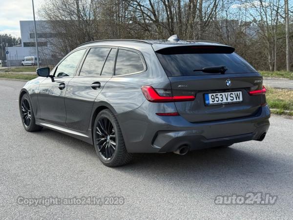 Pelēks BMW 3 Series 2021 Tallina, ar dzinēja tilpumu 3.00 L un nobraukumu 106 tūkst. km par 34990 €, foto 2 vietnē AUTOMOTO.COM.LV