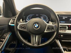 Grey BMW 3 Series 2021 in Tallinn, with an engine capacity of 2.00 L and mileage of 168 thousand km for 21900 €, photo 11 on AUTOMOTO.COM.LV