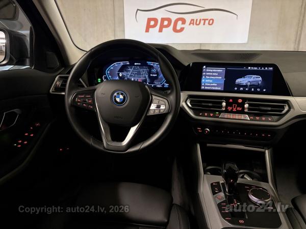 Grey BMW 3 Series 2021 in Tallinn, with an engine capacity of 2.00 L and mileage of 93 thousand km for 25900 €, photo 6 on AUTOMOTO.COM.LV