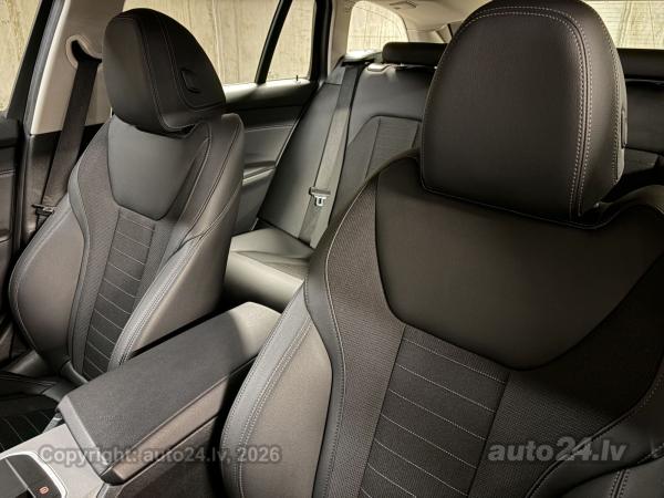 Grey BMW 3 Series 2021 in Tallinn, with an engine capacity of 2.00 L and mileage of 93 thousand km for 25900 €, photo 10 on AUTOMOTO.COM.LV