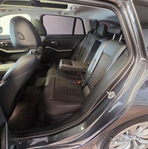 Grey BMW 3 Series 2021 in Tartu, with an engine capacity of 2.00 L and mileage of 168 thousand km for 20990 €, photo 10 on AUTOMOTO.COM.LV