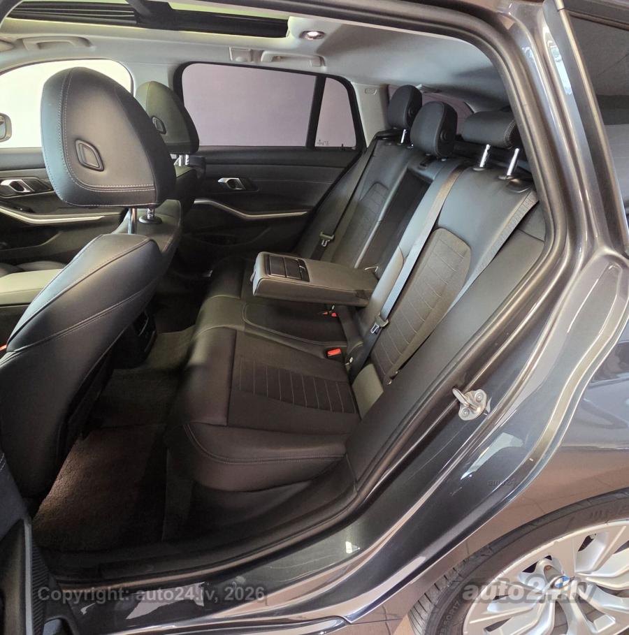 Grey BMW 3 Series 2021 in Tartu, with an engine capacity of 2.00 L and mileage of 168 thousand km for 20990 €, photo 10 on AUTOMOTO.COM.LV