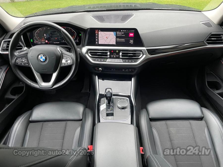 Grey BMW 3 Series 2021 in Tallinn, with an engine capacity of 2.00 L and mileage of 250 thousand km for 18990 €, photo 8 on AUTOMOTO.COM.LV
