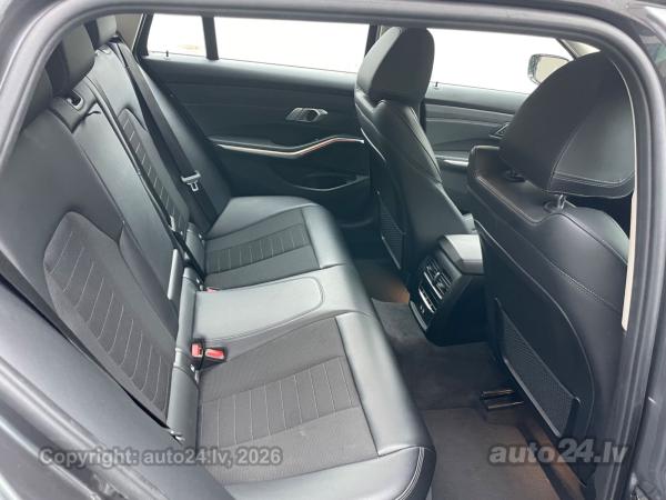 Grey BMW 3 Series 2021 in Tallinn, with an engine capacity of 2.00 L and mileage of 250 thousand km for 18990 €, photo 9 on AUTOMOTO.COM.LV