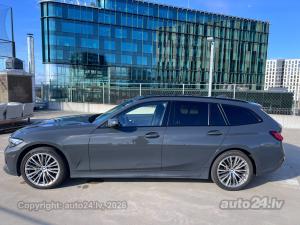 Grey BMW 3 Series 2021 in Tallinn, with an engine capacity of 2.00 L and mileage of 212 thousand km for 24000 €, photo 5 on AUTOMOTO.COM.LV
