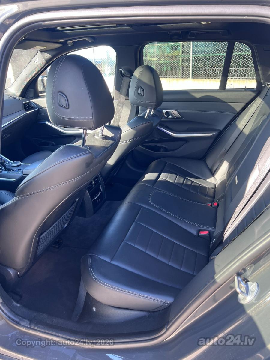 Grey BMW 3 Series 2021 in Tallinn, with an engine capacity of 2.00 L and mileage of 212 thousand km for 24000 €, photo 12 on AUTOMOTO.COM.LV