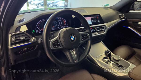Grey BMW 3 Series 2022 in Tartu, with an engine capacity of 2.00 L and mileage of 193 thousand km for 22390 €, photo 5 on AUTOMOTO.COM.LV