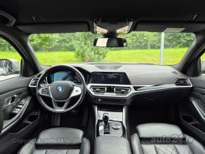 Pelēks BMW 3 Series 2022 Tallina, ar dzinēja tilpumu 2.00 L un nobraukumu 130 tūkst. km par 26900 €, foto 13 vietnē AUTOMOTO.COM.LV