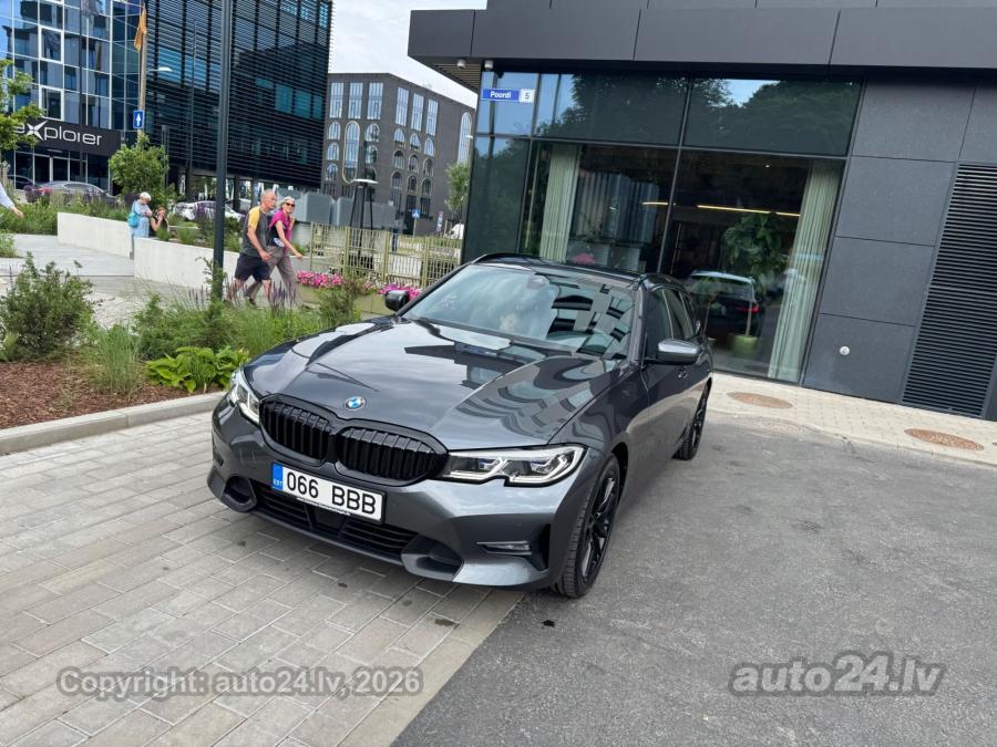 Pelēks BMW 3 Series 2022 Tallina, ar dzinēja tilpumu 2.00 L un nobraukumu 171 tūkst. km par 22600 €, foto 1 vietnē AUTOMOTO.COM.LV