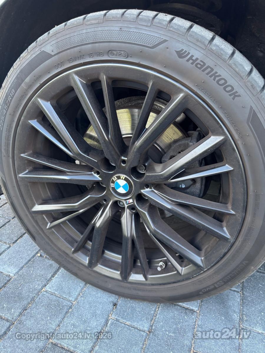 Pelēks BMW 3 Series 2022 Tallina, ar dzinēja tilpumu 2.00 L un nobraukumu 171 tūkst. km par 22600 €, foto 9 vietnē AUTOMOTO.COM.LV