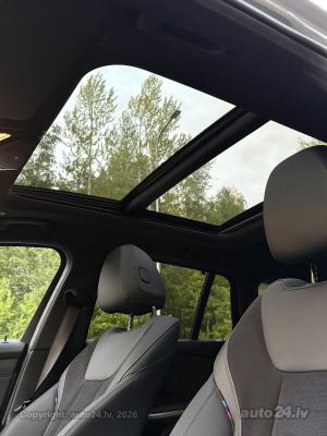 Grey BMW 3 Series 2023 in Tallinn, with an engine capacity of 2.00 L and mileage of 42 thousand km for 41990 €, photo 11 on AUTOMOTO.COM.LV