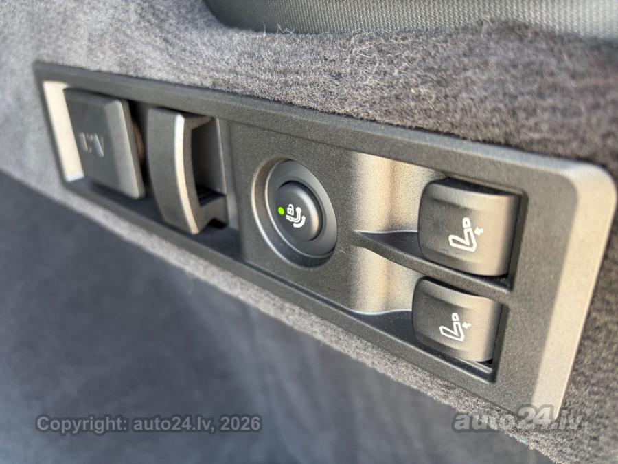 Pelēks BMW 3 Series 2023 Tallina, ar dzinēja tilpumu 2.00 L un nobraukumu 183 tūkst. km par 28500 €, foto 19 vietnē AUTOMOTO.COM.LV