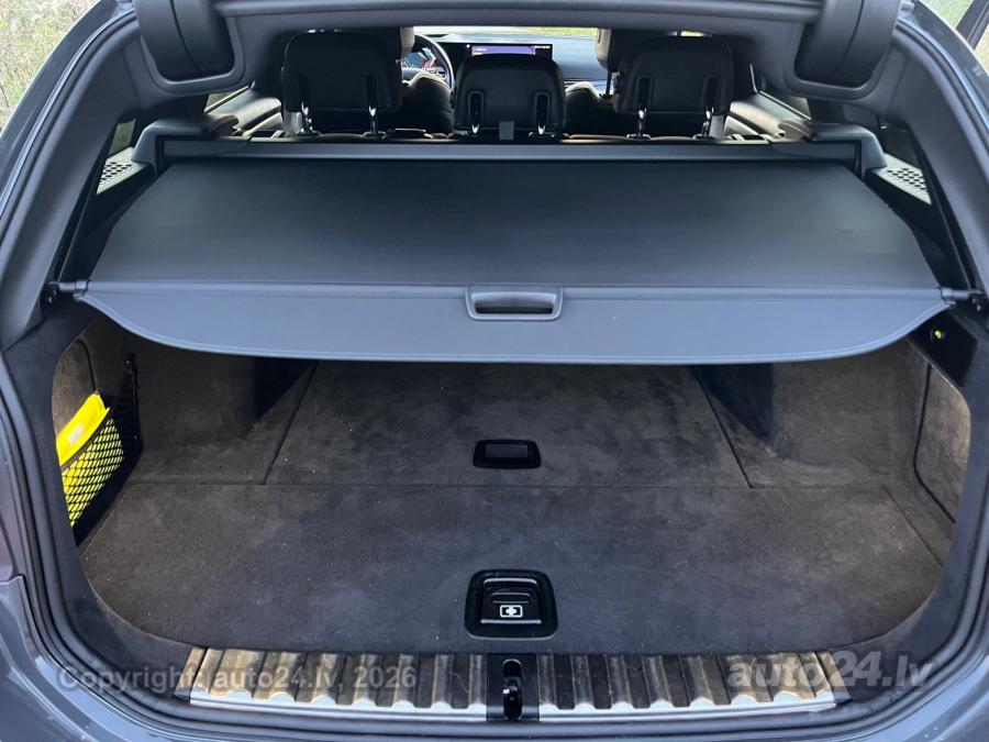 Pelēks BMW 3 Series 2023 Tallina, ar dzinēja tilpumu 2.00 L un nobraukumu 184 tūkst. km par 25890 €, foto 12 vietnē AUTOMOTO.COM.LV