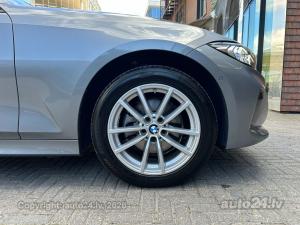 Grey BMW 3 Series 2024 in Tallinn, with an engine capacity of 2.00 L and mileage of 25 thousand km for 35900 €, photo 28 on AUTOMOTO.COM.LV
