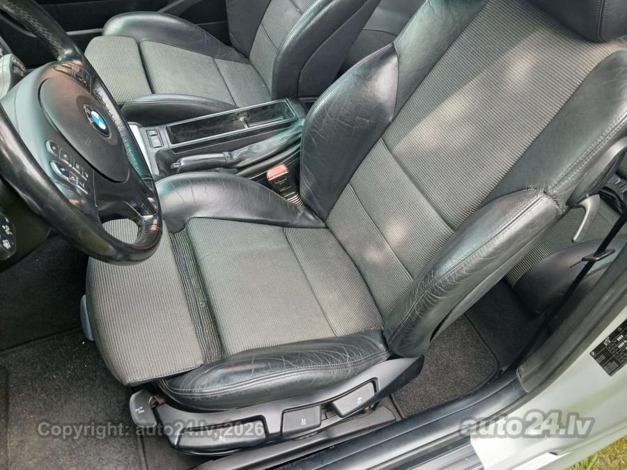 BMW 3 Series 2003 Tallina, ar dzinēja tilpumu 2.50 L un nobraukumu 251 tūkst. km par 2990 €, foto 14 vietnē AUTOMOTO.COM.LV