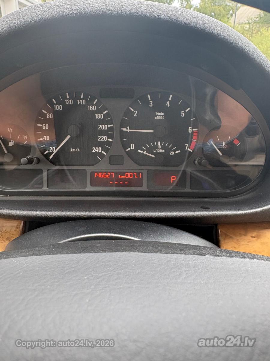 Oranžs BMW 3 Series 2002 Tallina, ar dzinēja tilpumu 2.20 L un nobraukumu 147 tūkst. km par 3330 €, foto 8 vietnē AUTOMOTO.COM.LV