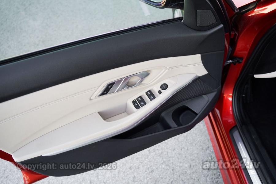 Orange BMW 3 Series 2019 in Tallinn, with an engine capacity of 2.00 L and mileage of 117 thousand km for 29900 €, photo 9 on AUTOMOTO.COM.LV