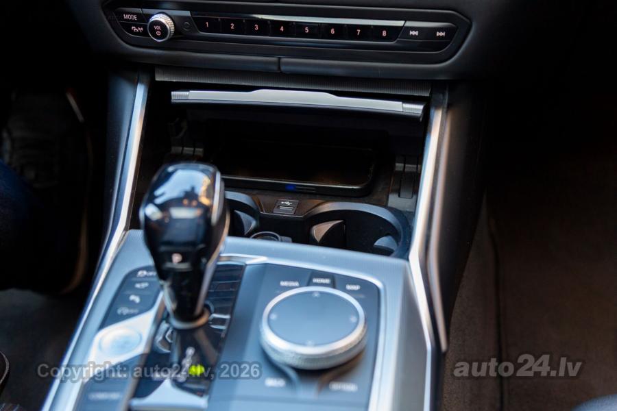 Oranžs BMW 3 Series 2019 Tallina, ar dzinēja tilpumu 2.00 L un nobraukumu 170 tūkst. km par 34900 €, foto 11 vietnē AUTOMOTO.COM.LV