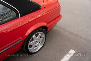 Sarkans BMW 3 Series 1989 Tallina, ar dzinēja tilpumu 1.60 L un nobraukumu 0 tūkst. km par 15900 €, foto 14 vietnē AUTOMOTO.COM.LV