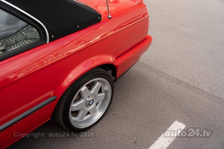 Sarkans BMW 3 Series 1989 Tallina, ar dzinēja tilpumu 1.60 L un nobraukumu 0 tūkst. km par 15900 €, foto 14 vietnē AUTOMOTO.COM.LV