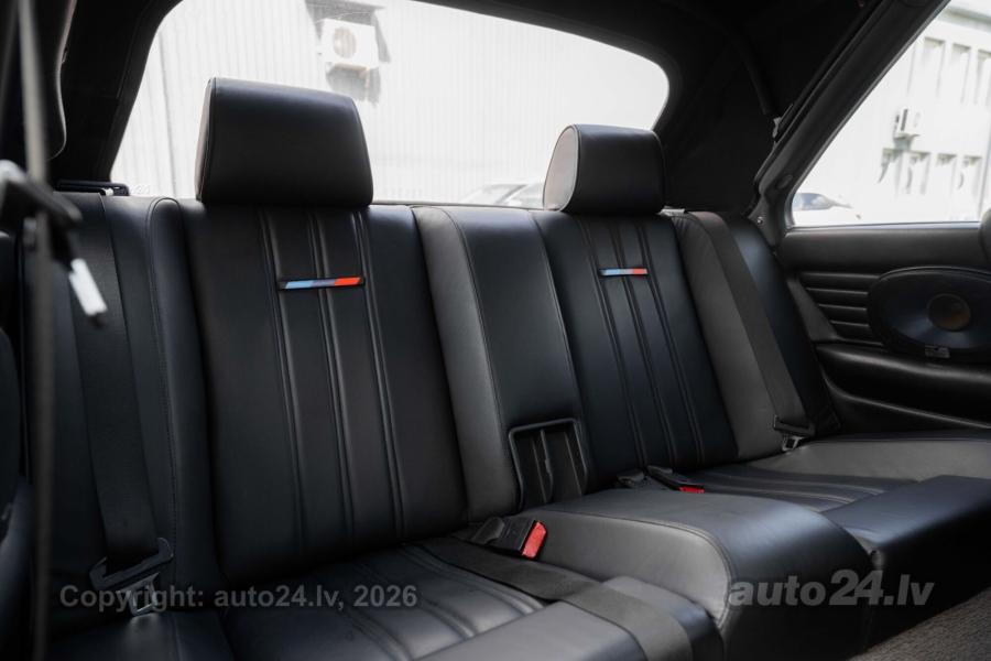 Sarkans BMW 3 Series 1989 Tallina, ar dzinēja tilpumu 1.60 L un nobraukumu 0 tūkst. km par 15900 €, foto 23 vietnē AUTOMOTO.COM.LV