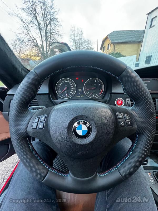 Sarkans BMW 3 Series 2006 Tallina, ar dzinēja tilpumu 3.00 L un nobraukumu 322 tūkst. km par 9500 €, foto 11 vietnē AUTOMOTO.COM.LV