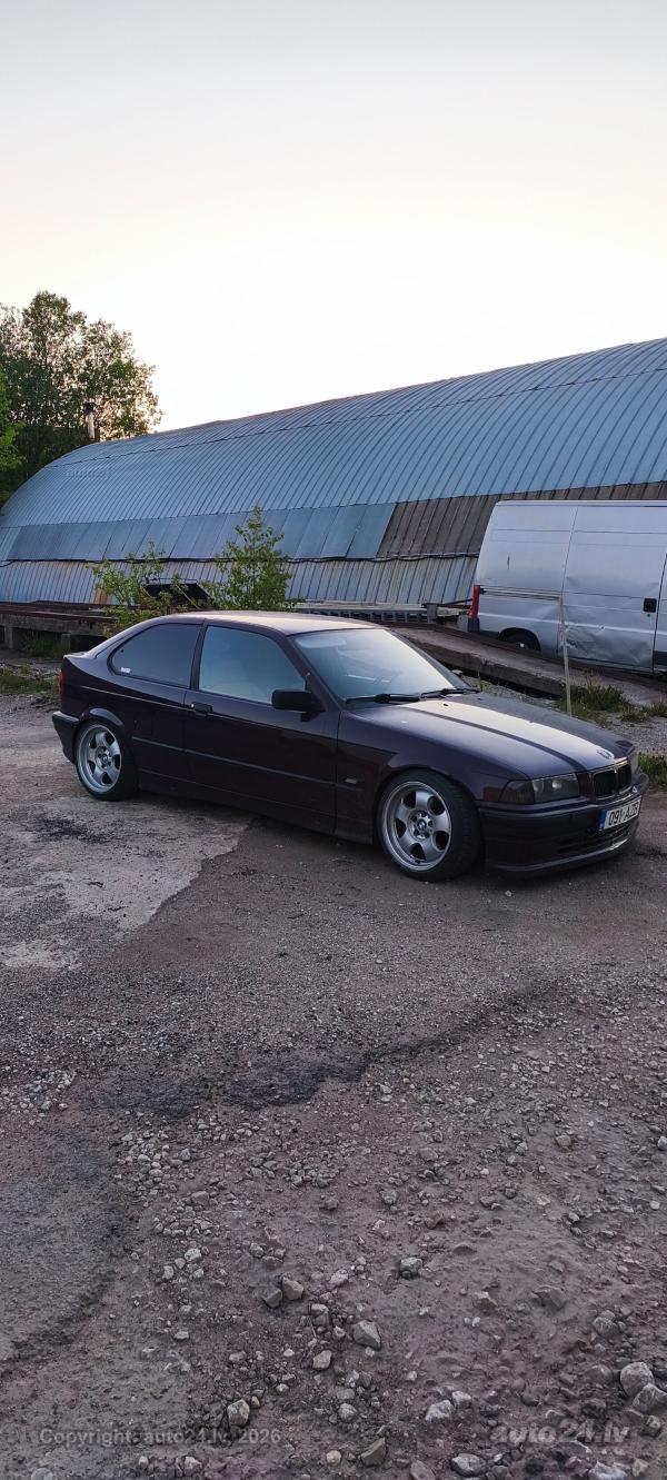 Sarkans BMW 3 Series 1995 Tallina, ar dzinēja tilpumu 2.80 L un nobraukumu 0 tūkst. km par 4000 €, foto 1 vietnē AUTOMOTO.COM.LV