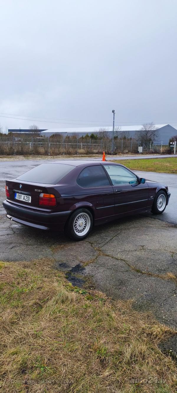 Sarkans BMW 3 Series 1995 Tallina, ar dzinēja tilpumu 2.80 L un nobraukumu 0 tūkst. km par 4000 €, foto 7 vietnē AUTOMOTO.COM.LV