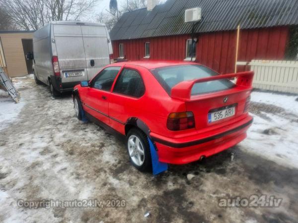 Sarkans BMW 3 Series 1996 Kuresāre, ar dzinēja tilpumu 1.60 L un nobraukumu 264 tūkst. km par 2300 €, foto 2 vietnē AUTOMOTO.COM.LV
