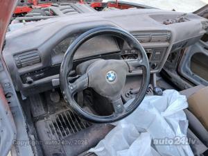 Sarkans BMW 3 Series 1988 Rakvere, ar dzinēja tilpumu 2.50 L un nobraukumu 0 tūkst. km par 5000 €, foto 13 vietnē AUTOMOTO.COM.LV