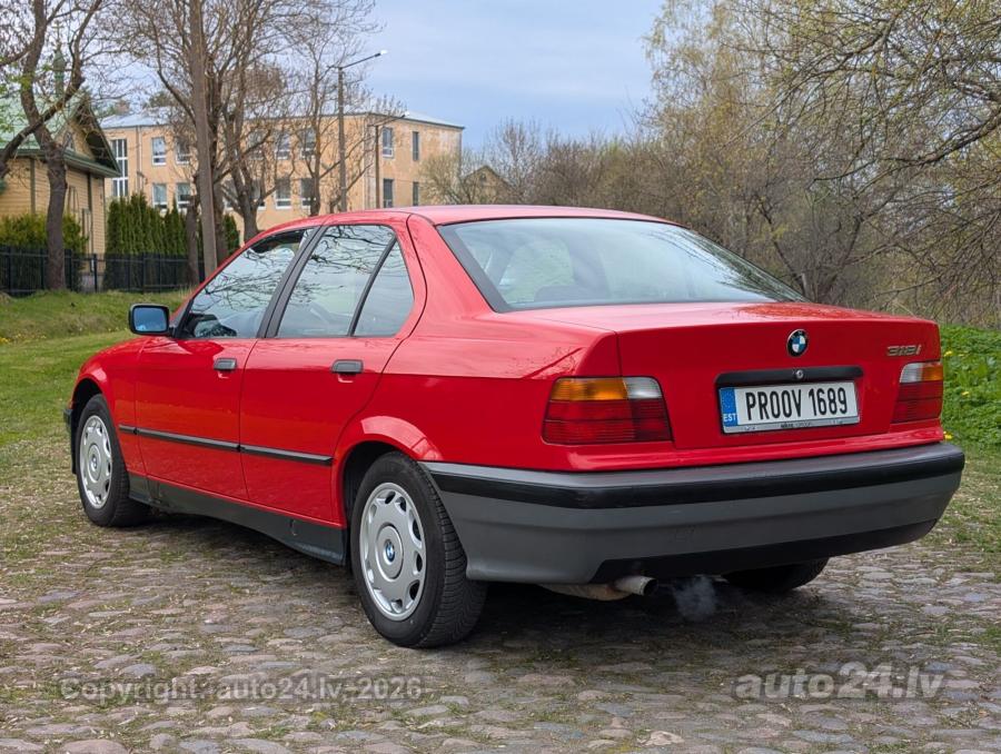 Sarkans BMW 3 Series 1992 Tallina, ar dzinēja tilpumu 0.00 L un nobraukumu 135 tūkst. km par 4400 €, foto 7 vietnē AUTOMOTO.COM.LV