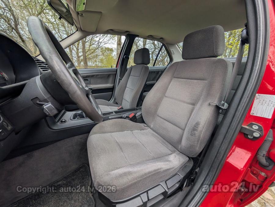 Sarkans BMW 3 Series 1992 Tallina, ar dzinēja tilpumu 0.00 L un nobraukumu 135 tūkst. km par 4400 €, foto 9 vietnē AUTOMOTO.COM.LV